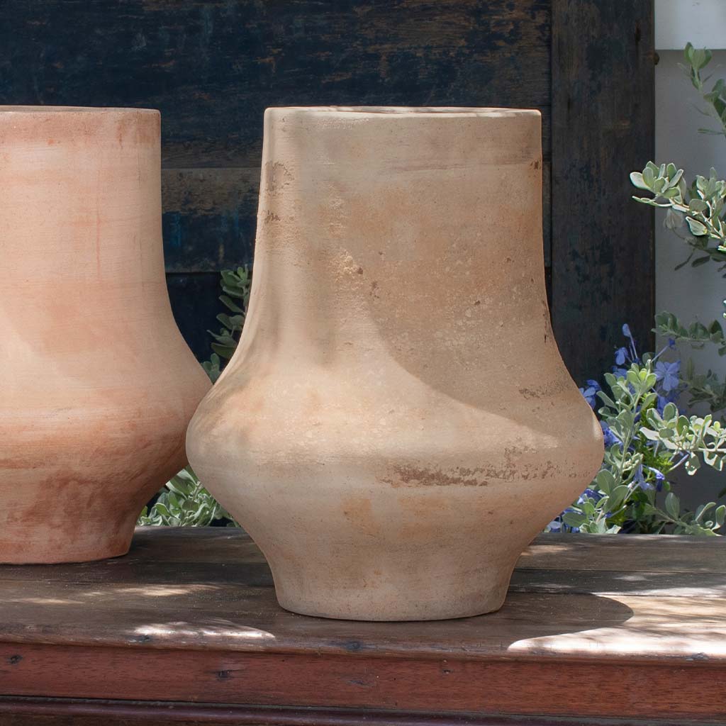 Zuma Planter || Antico Terra Cotta – Garden-Fountains