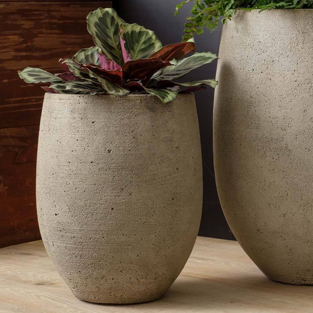 Campania International Bebel Planter | Garden-Fountains